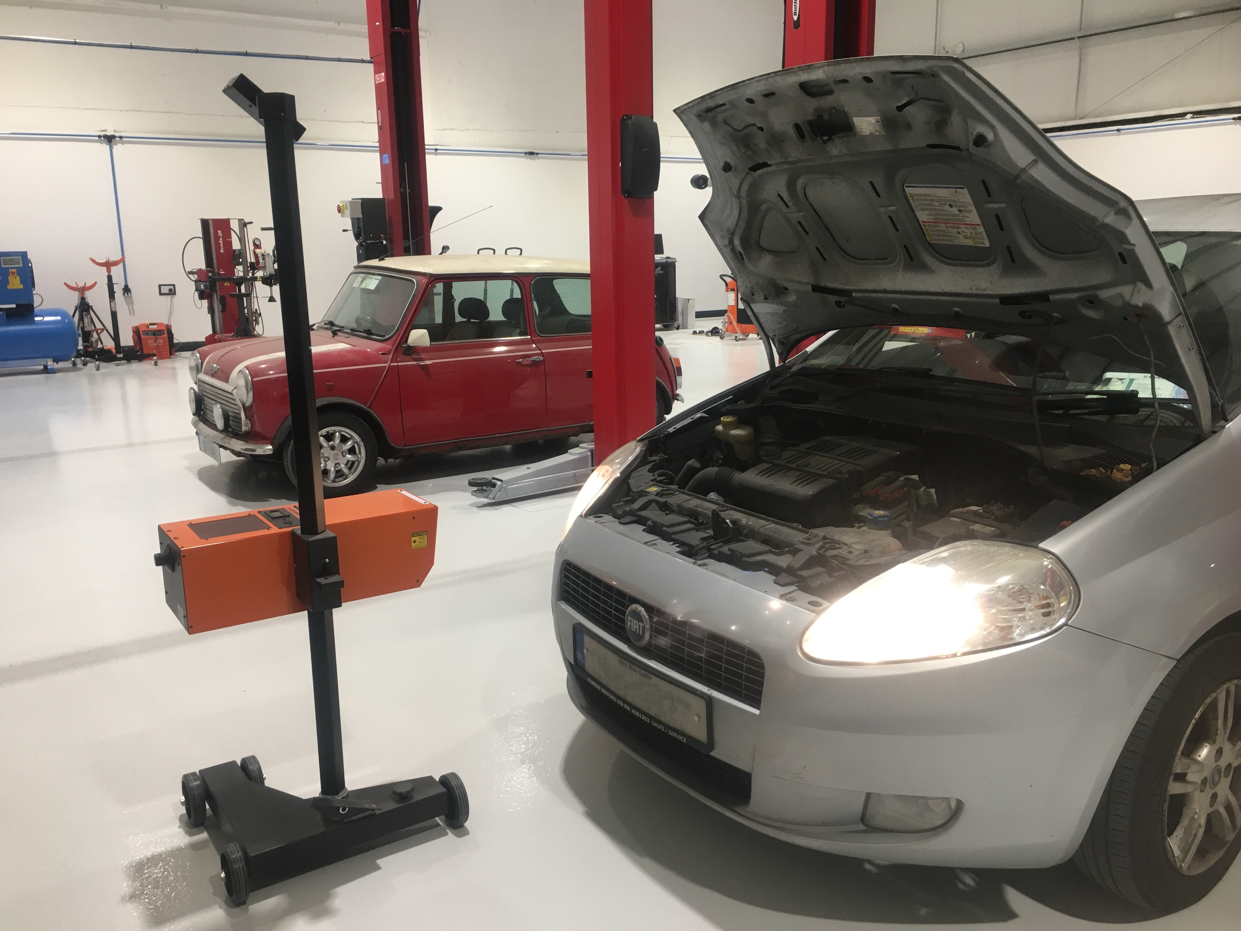 Rathcoole Mechanic Lucan Car Service & Garage Near Me – Pyramid Motors